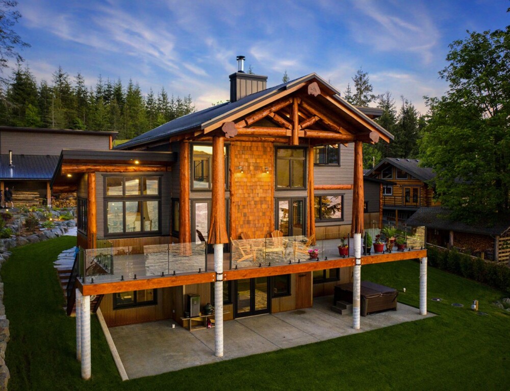 The Sunset Terrace Post & Beam Design - Streamline Design