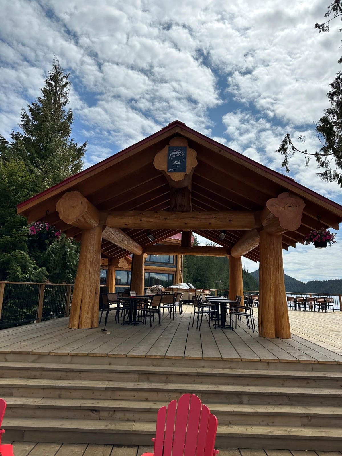 The Duncanby Lodge Post & Beam Design - Streamline Design