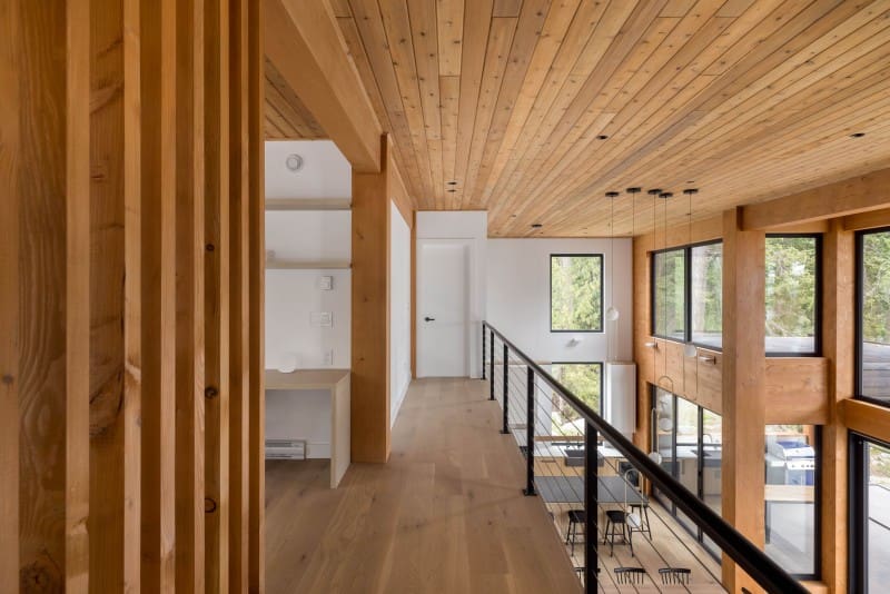 The Modern West Coast Timber Frame Design - Streamline Design