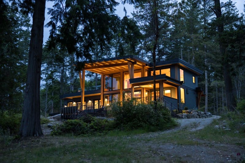 The Modern West Coast Timber Frame Design - Streamline Design