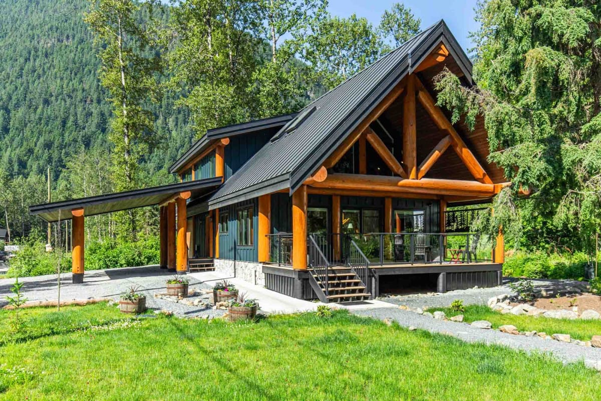 Log and Timber Home Portfolio | Streamline Design